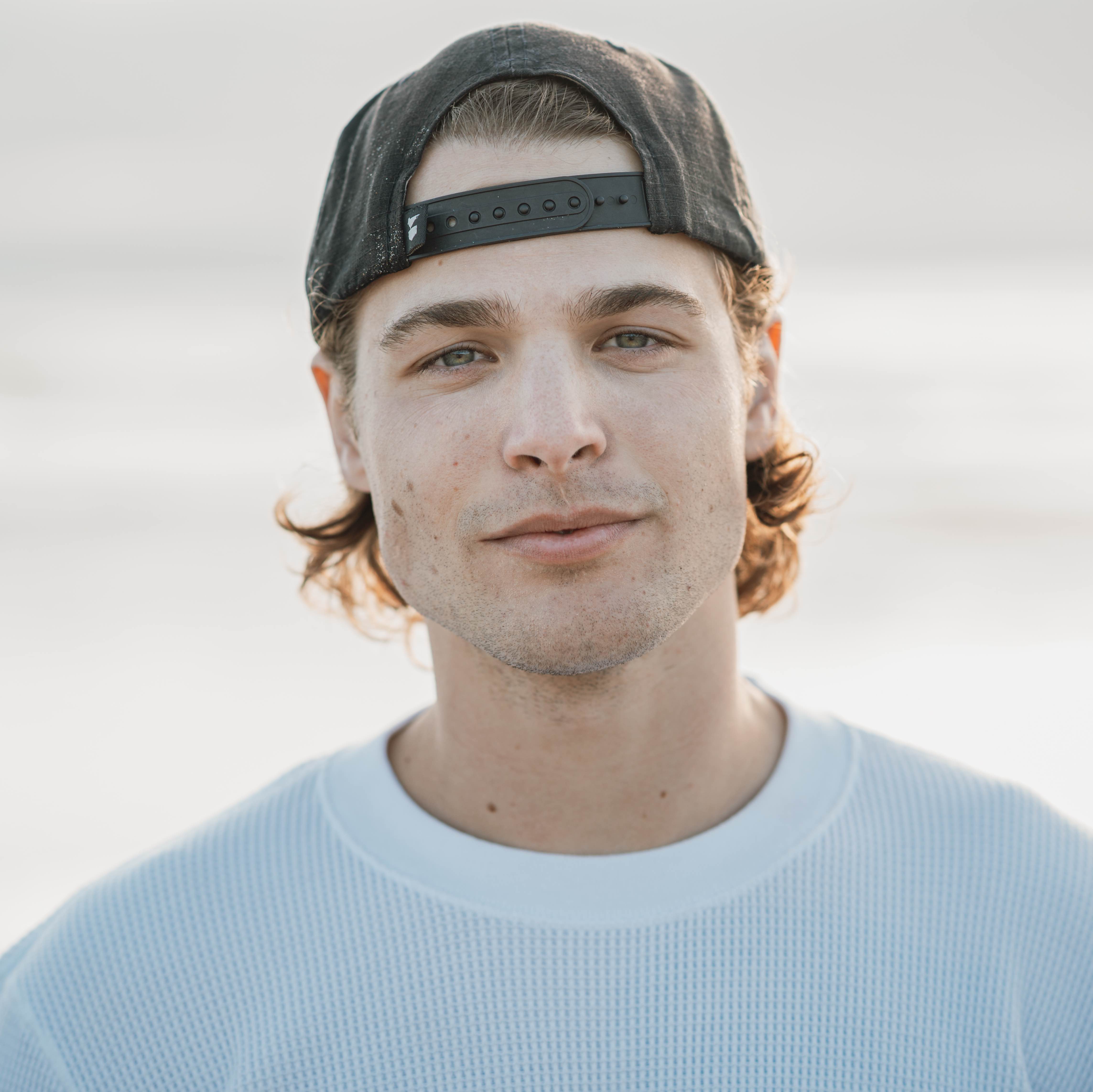 Official Website of Max McNown